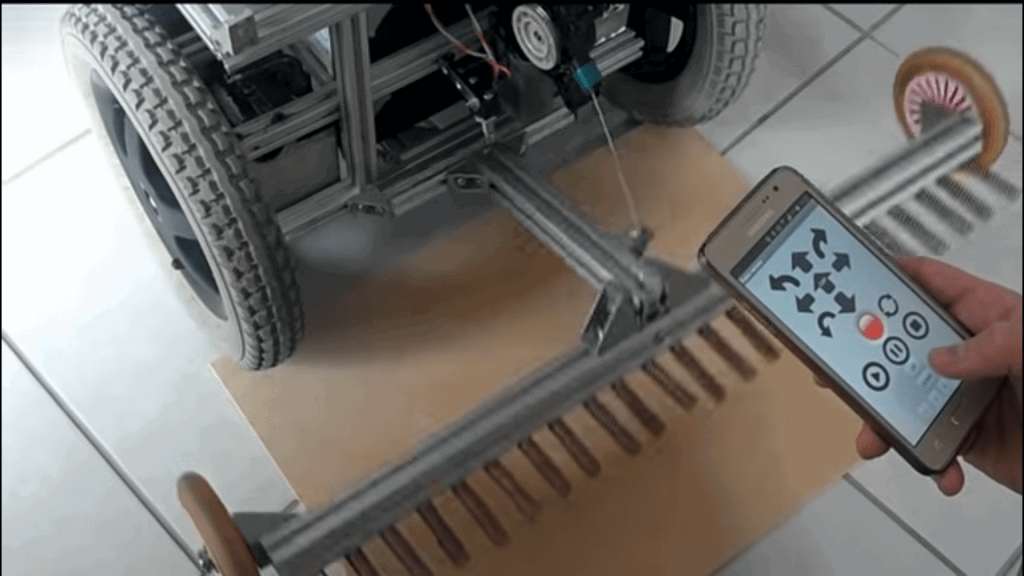 Pablo Odysseus – robot artysta • FORBOT